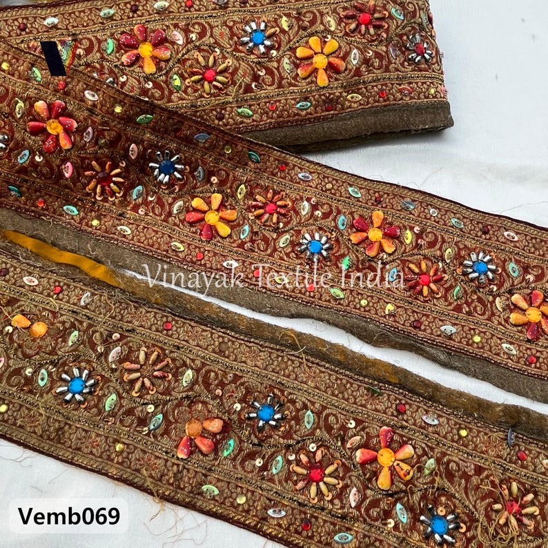 9 Cm Wide Vintage Hand Embroidery Up-cycled Indian Sari Trim, Antique ...