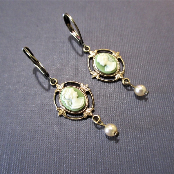 Green Cameo - Etsy