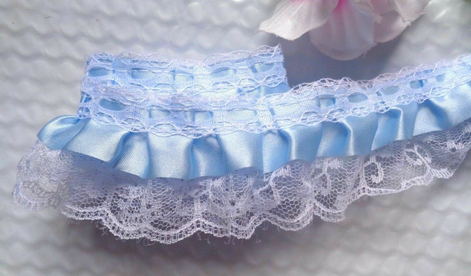 1 1/2 Inch or 2 wide Ruffled Lace Trim Price for 1 Yard/ - Etsy