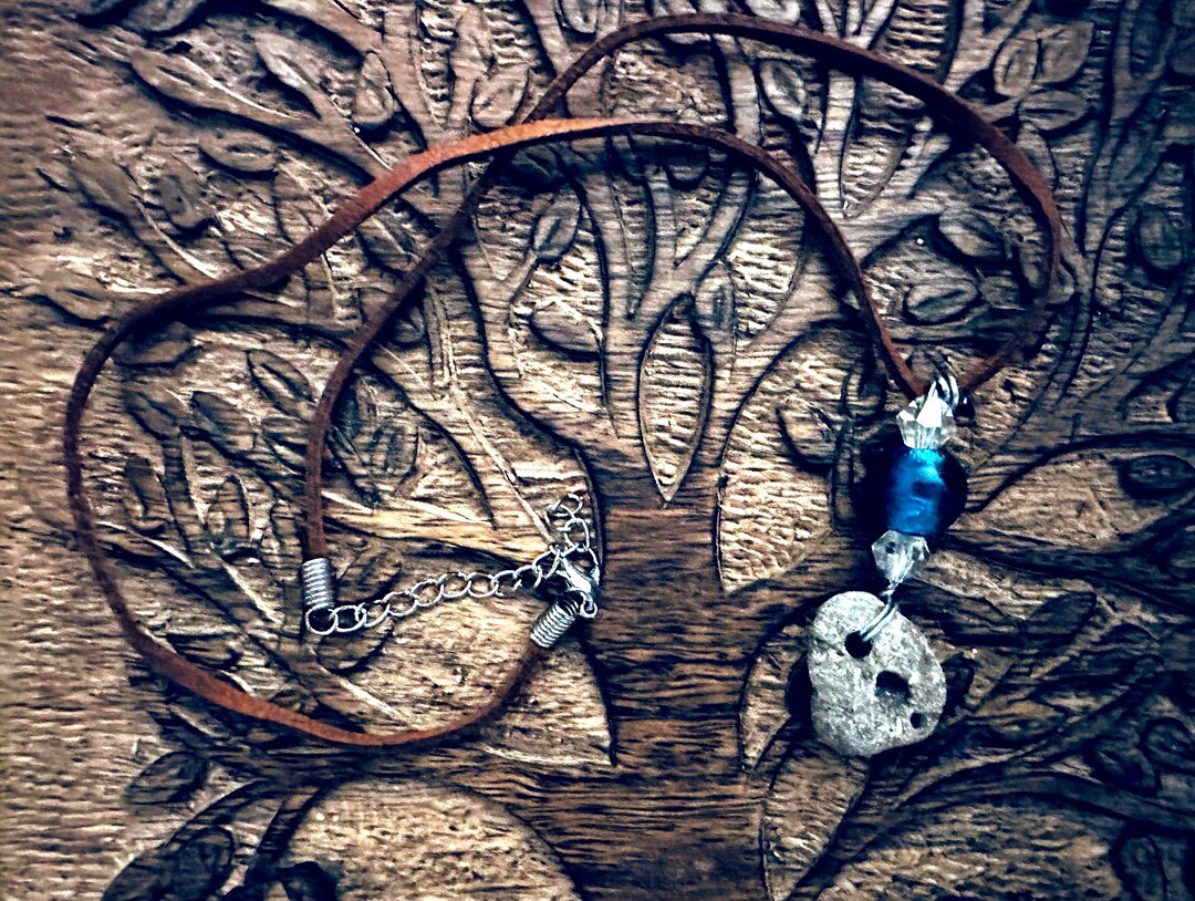 Hag Stone Amulet Necklace - Etsy