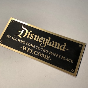 Disneyland Welcome Sign - Etsy