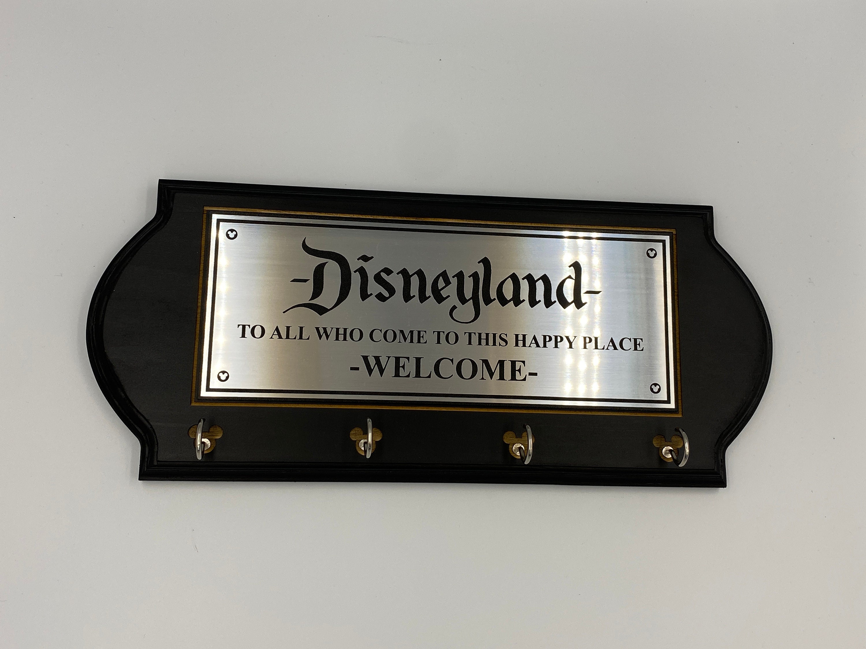 Disneyland Welcome Sign With Hooks - Etsy
