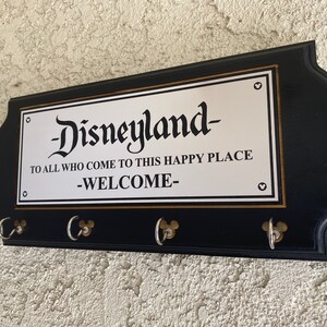Disneyland Welcome Sign With Hooks - Etsy