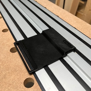 Dewalt Plunge Router Adapter for Dewalt Track Saw Guide Rails - DCW600B ...