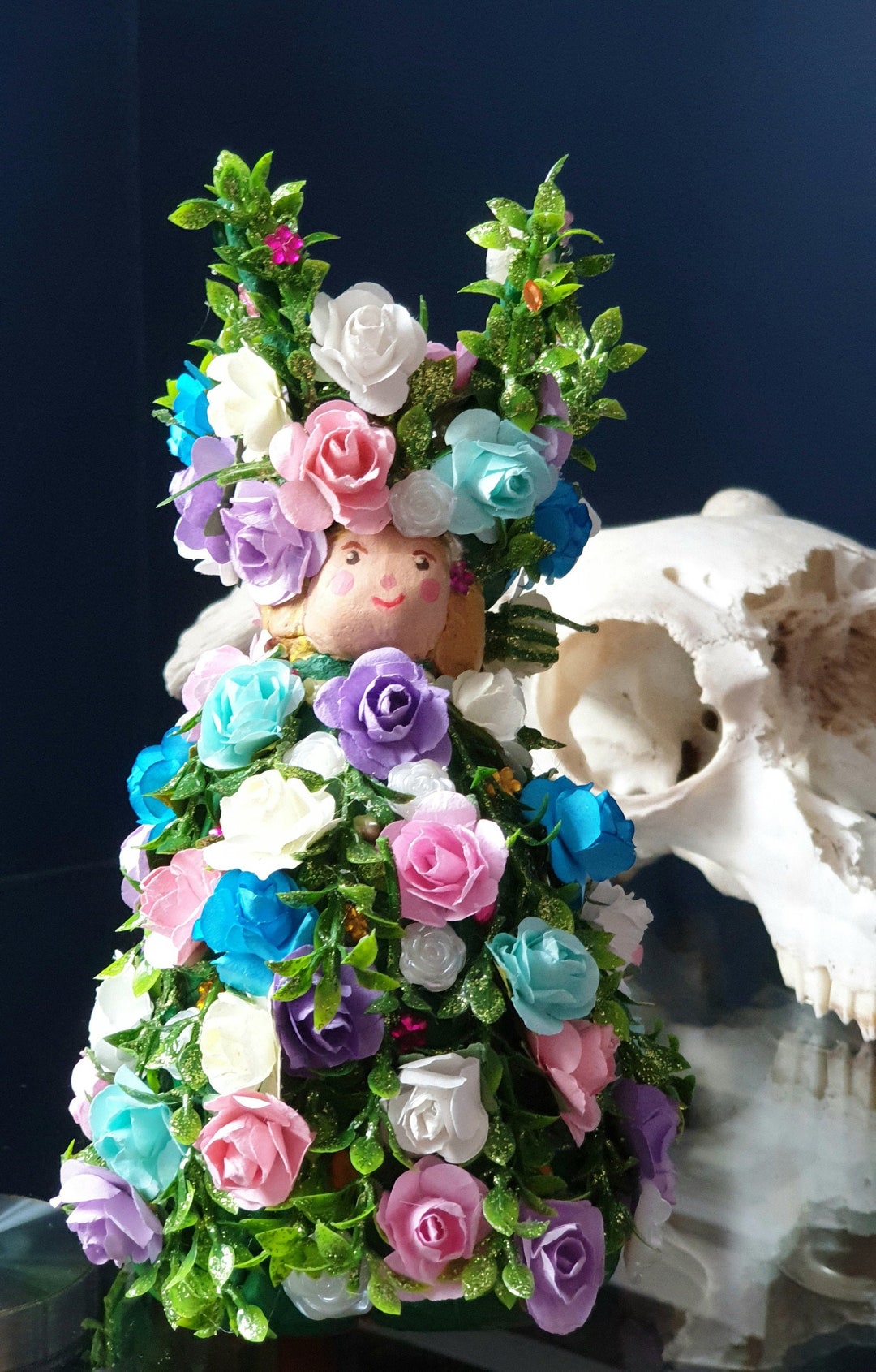May Queen Midsommar Inspired Folk Art Statue - Etsy