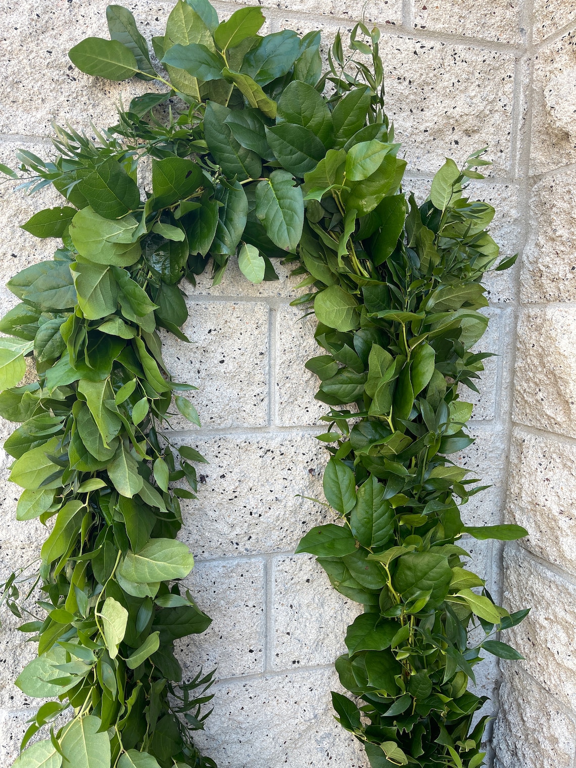 Fresh Italian Ruscus & Salal Garland // Natural Combo Garland | Etsy