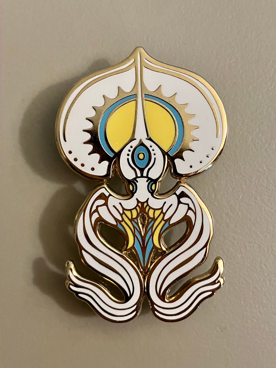 ANGEL SERIES: Bigfin Squid Enamel Pin - Etsy
