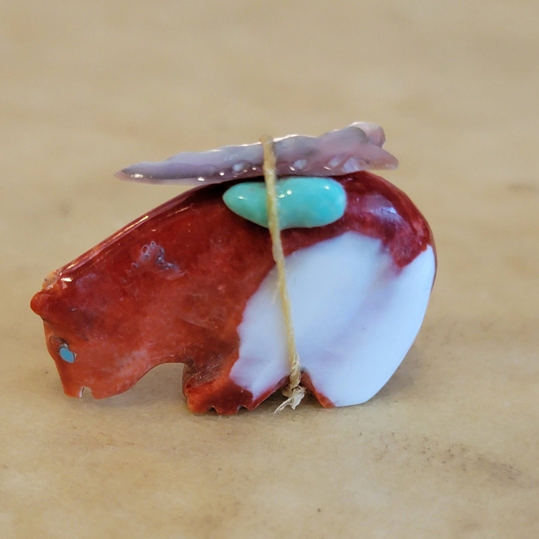 Priscilla Lasiloo Quandelacy Spiny Oyster Bear W/pack Zuni Fetish - Etsy