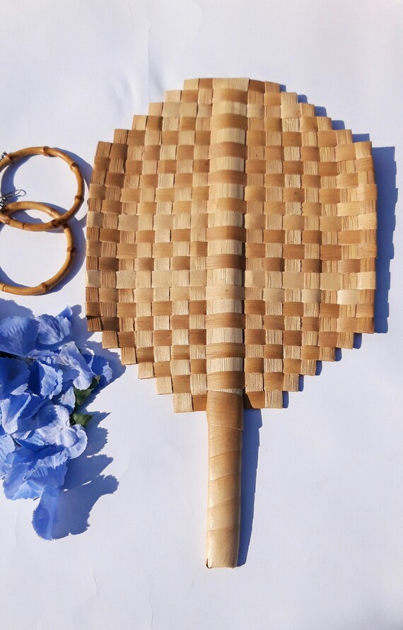 Hand held fan - Barbados fan - Handwoven palm leaf ha… - Gem