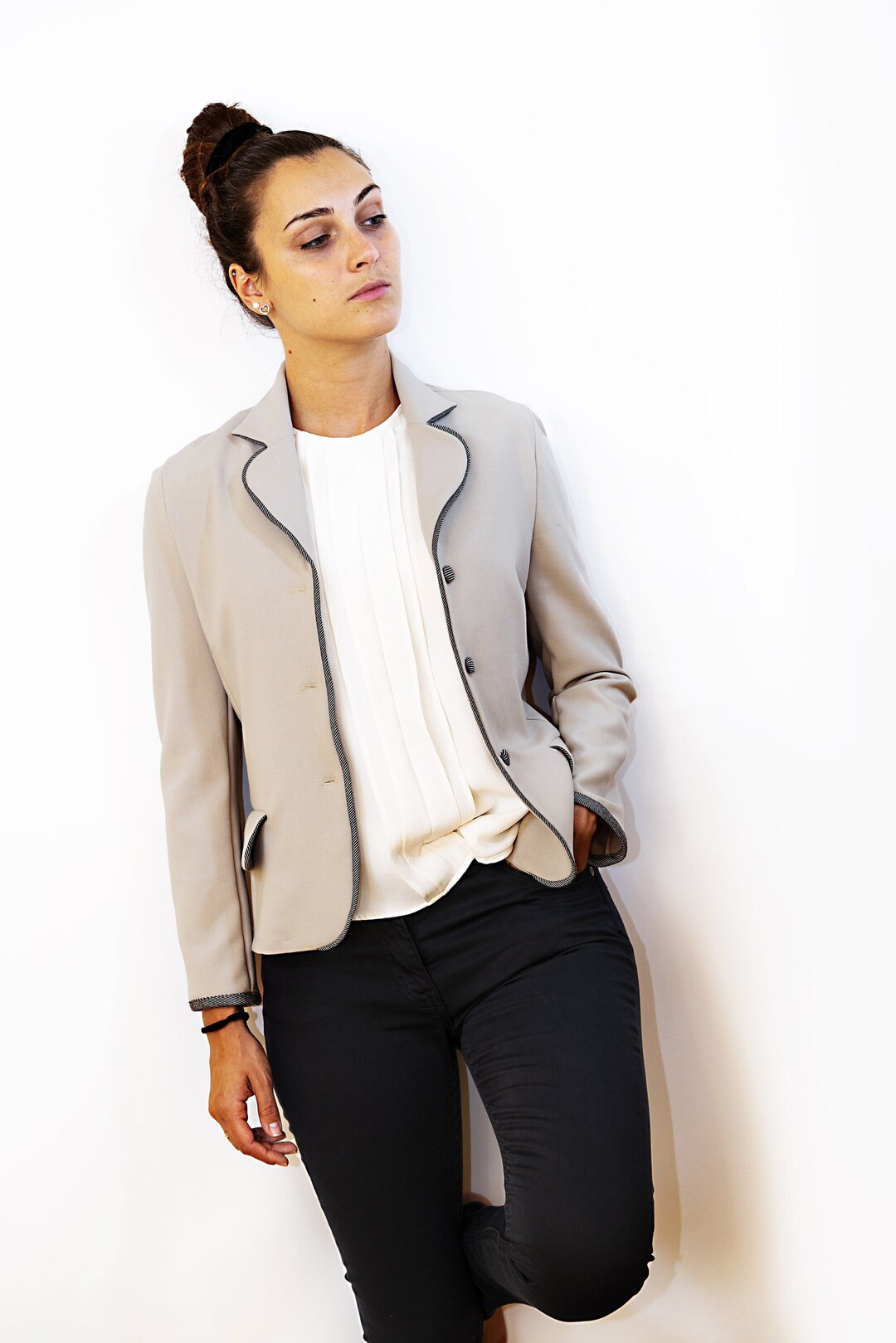 Women’s Lightweight Wool Blazer, Beige Short Blazer, Women’s Clothing ...