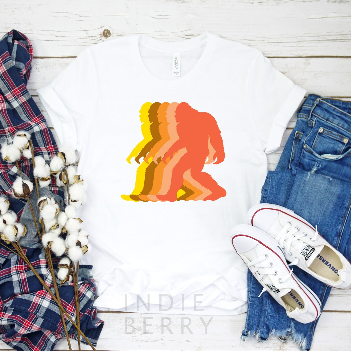 Vintage Bigfoot Shirt, Sasquatch, Big Foot T-shirt, Cool Yeti Colorful ...