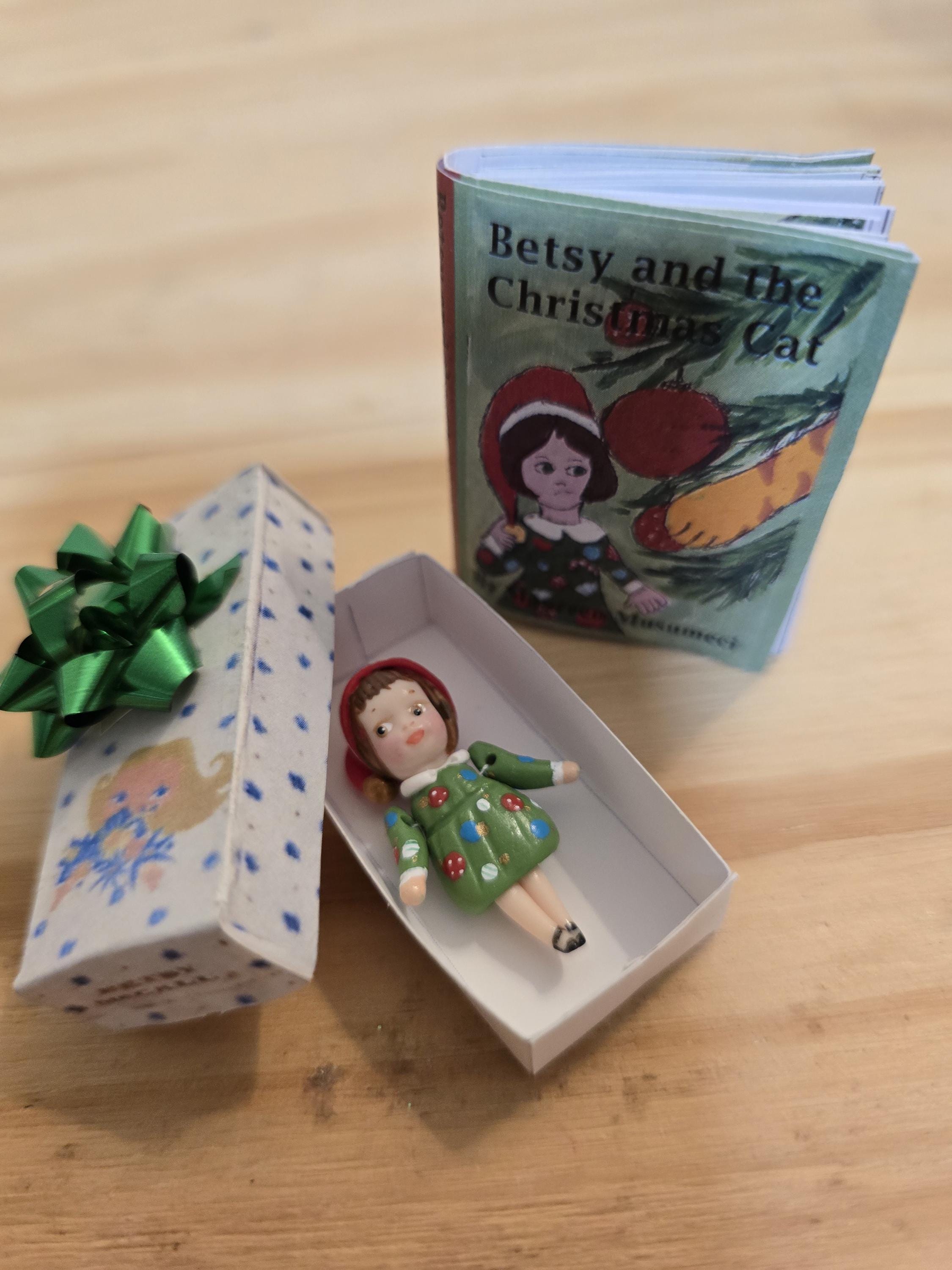Miniature "betsy and the Christmas Cat" Book With 1" Betsy Doll - Etsy