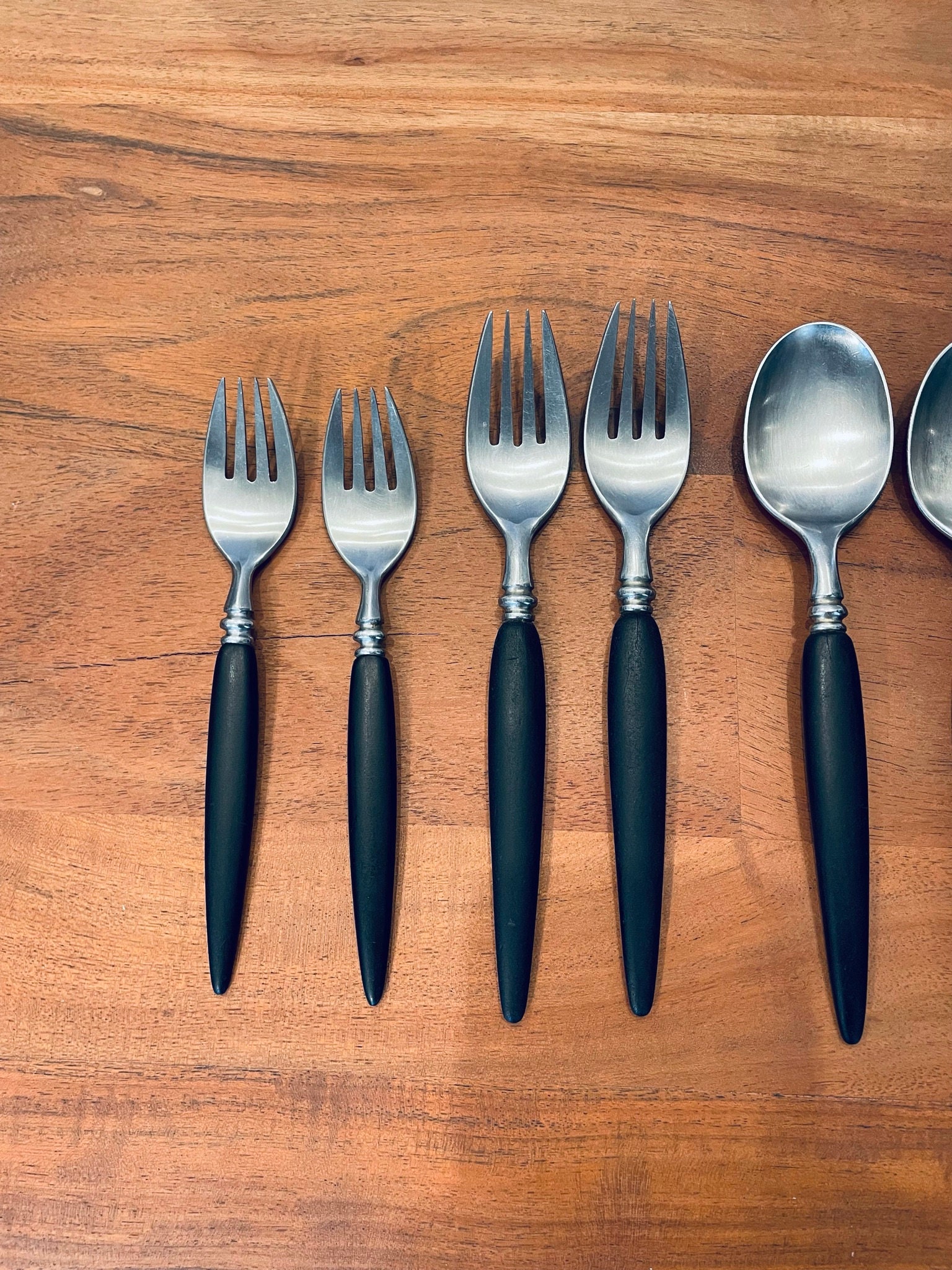 Flatware & Silverware Vintage MCM Stainless Silverware Service for 5 ...