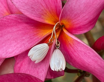 Hawaiian Pikake PENDANT Mother of Pearl Single Gold or Silver - Etsy