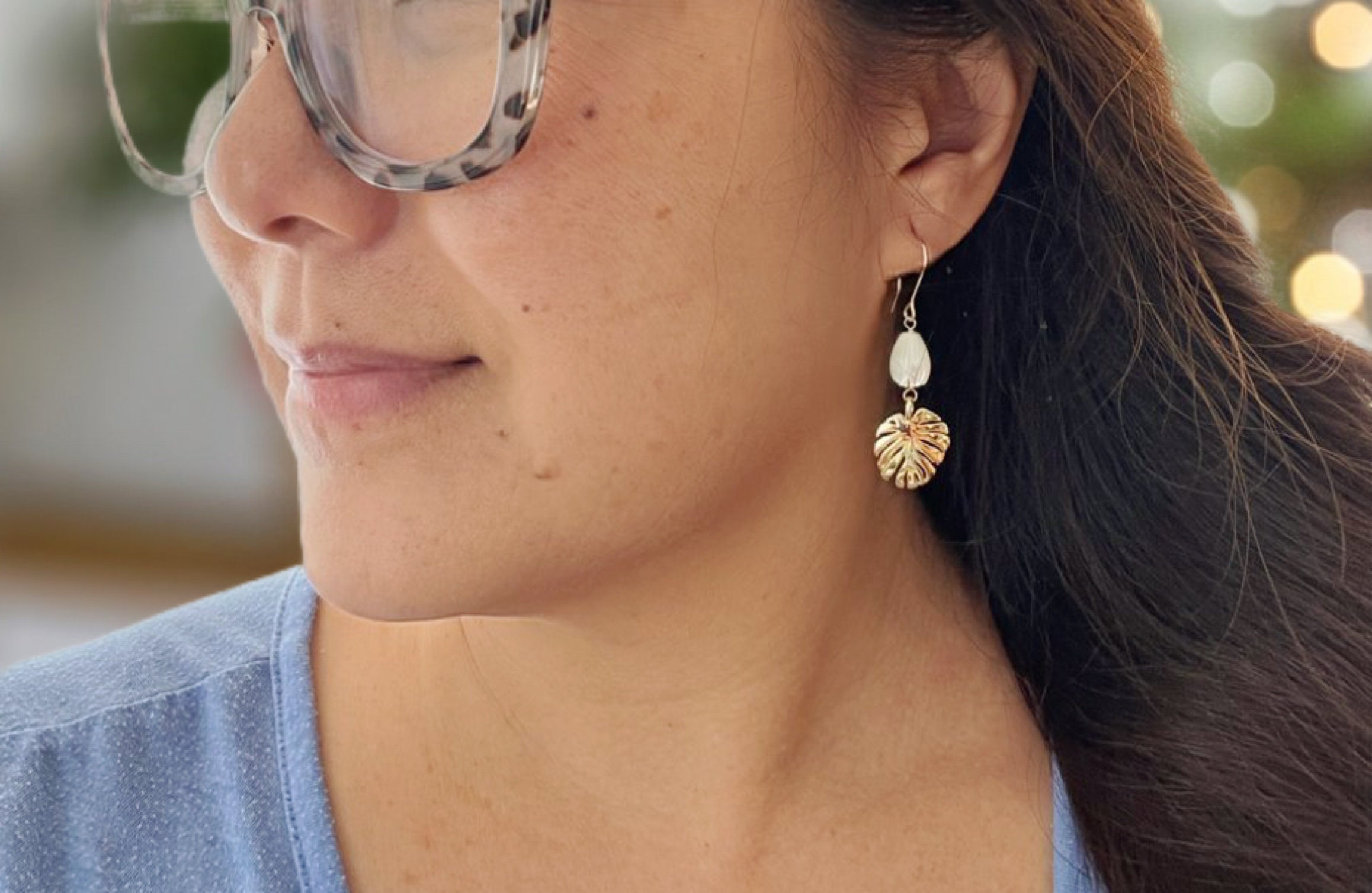 Hawaiian Pikake Mini Gold Monstera Dangle Earrings - Etsy