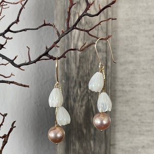 Pikake Edison Pink Pearl Gold or Silver Sparkle Dangle - Etsy