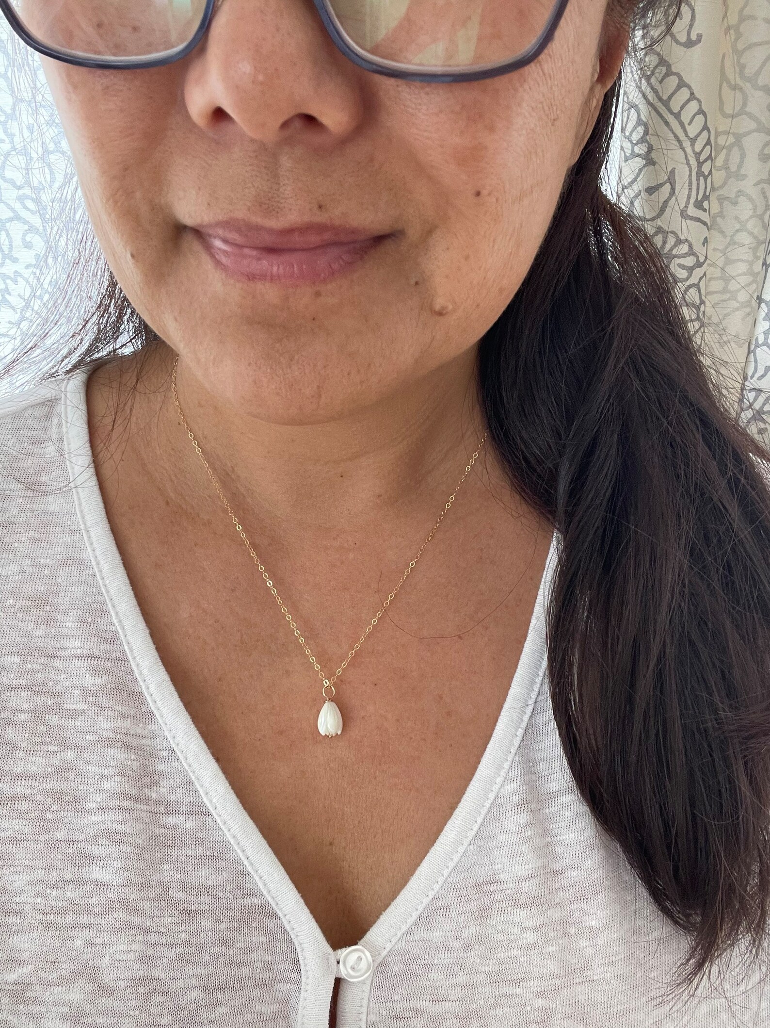 Hawaiian Pikake Pendant Mother of Pearl Single Gold or Silver - Etsy