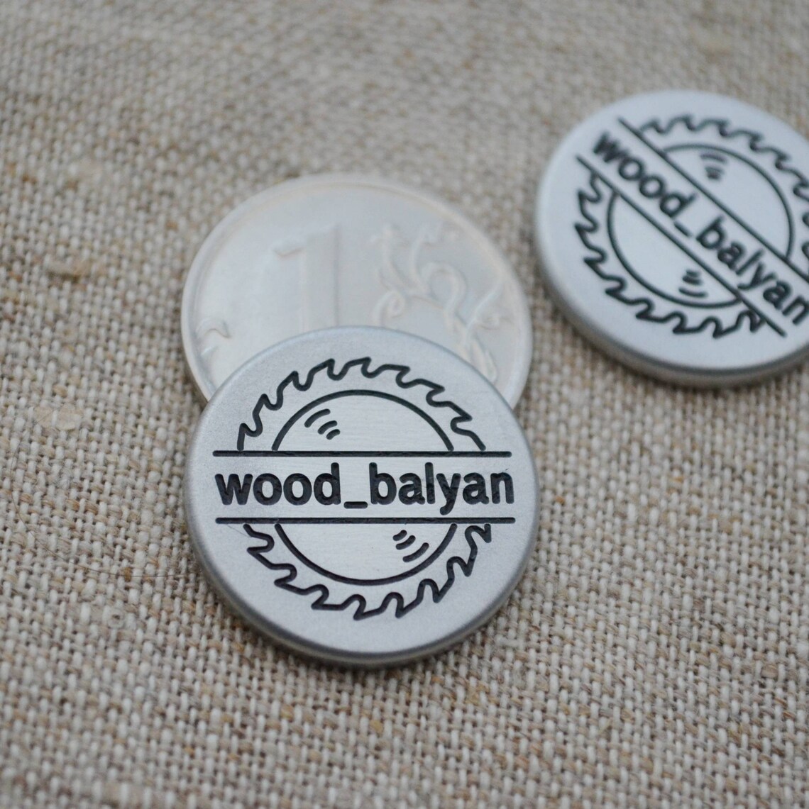 Small metal plaque with custom design engraved circle metal | Etsy