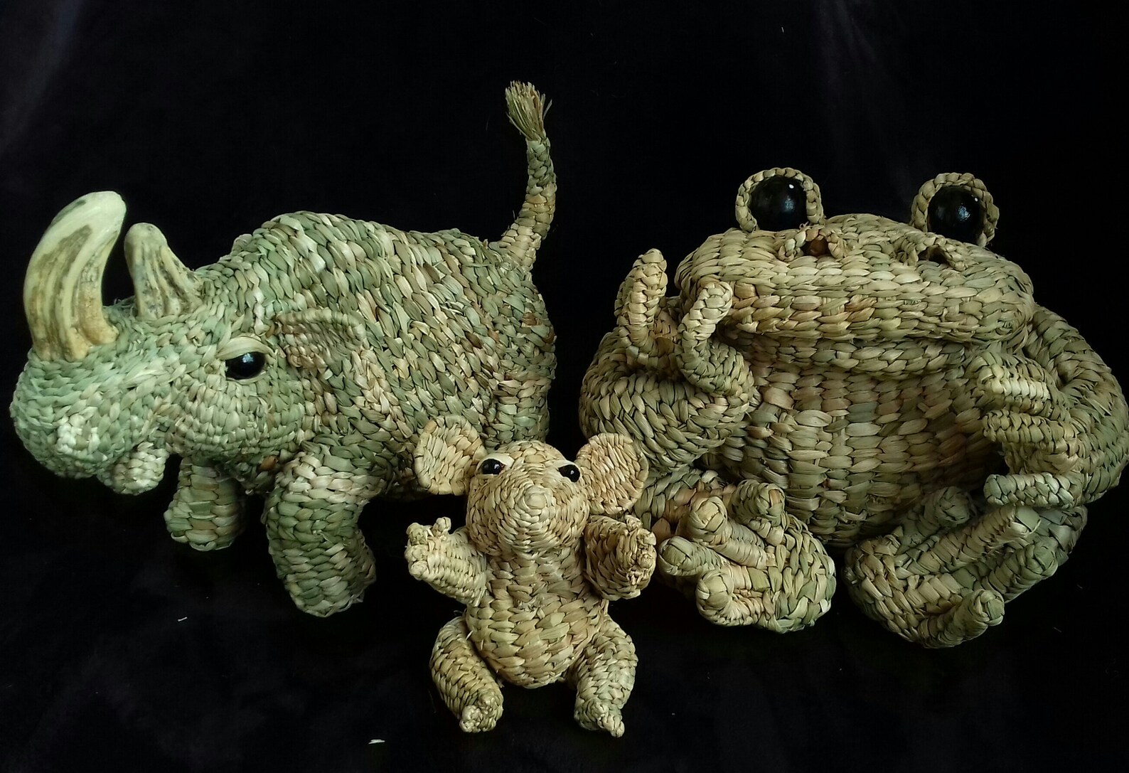 Miniature wicker Mouse Mouse Sculpture small Mouse Figurine | Etsy