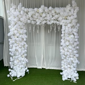 Red Rose Wedding Arch Flowers: Square Floral Arrangement Decor - Etsy