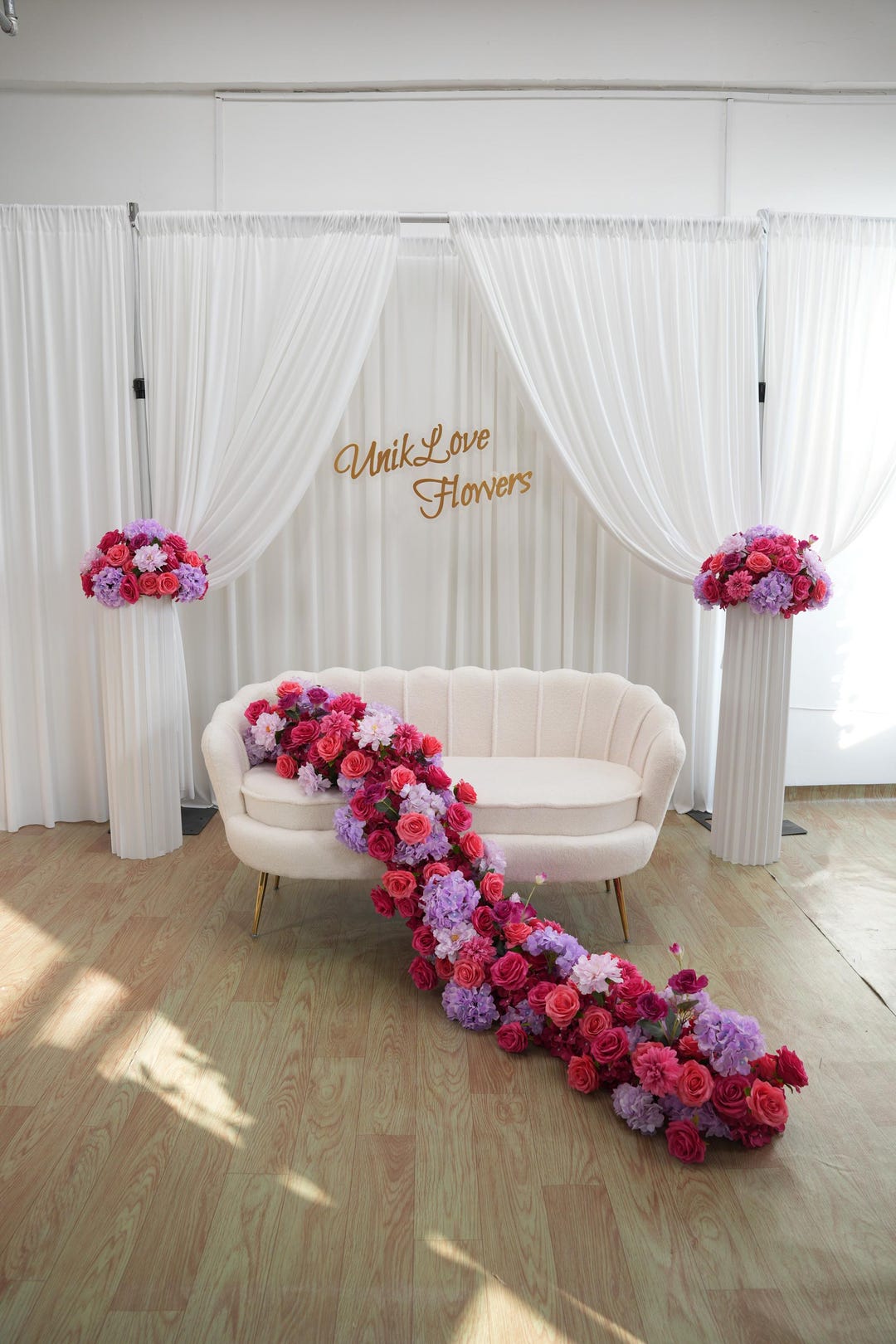 Lilac Hydrangea Fuchia Rose Watermelon Red Roses Flowers Runner ...