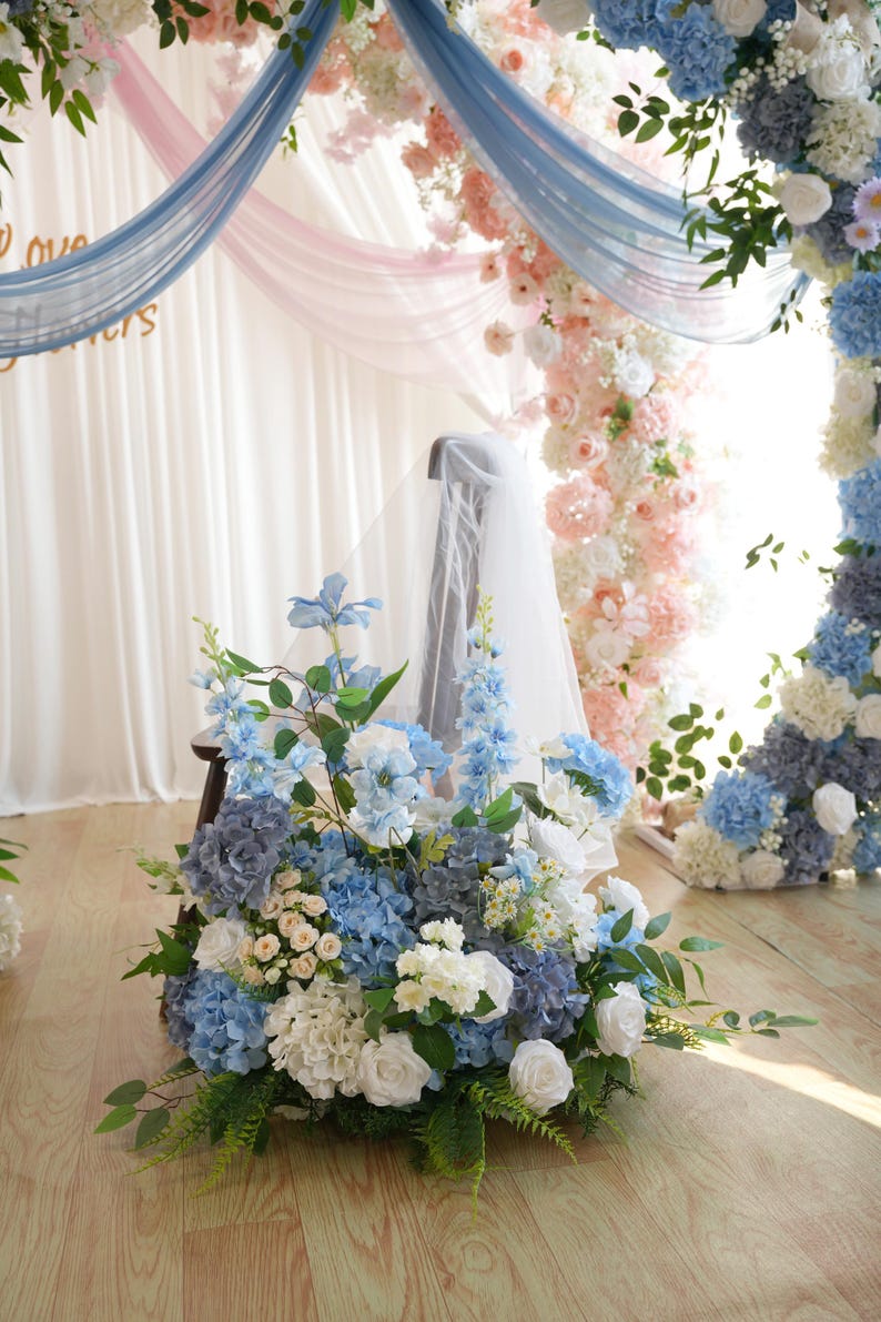 Blue Hydrangea Wedding Arch Flowers: Floral Arbor Arrangement - Etsy