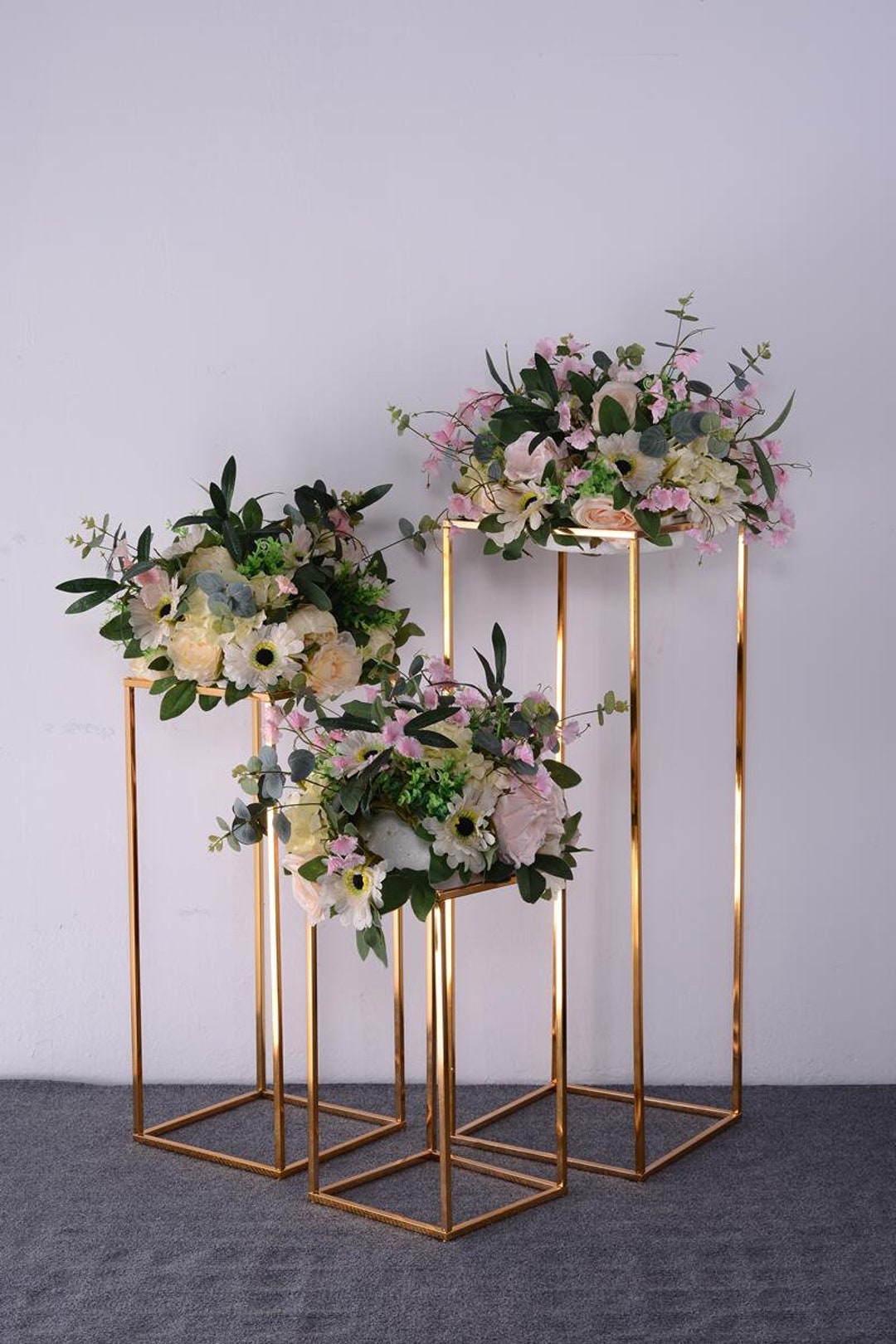 High Quality Electrofacing Tall Gold Metal Flower Stand Set ...
