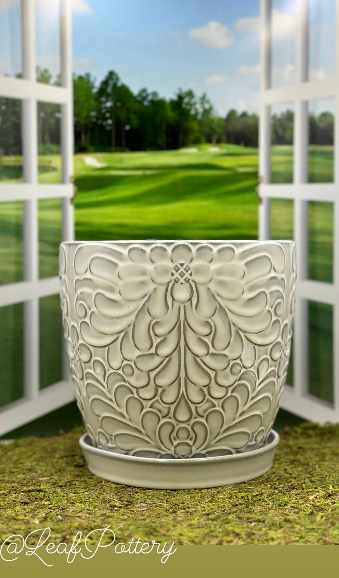 Vintage Inspired LG White/beige Ceramic Planter Pot With Saucer ...