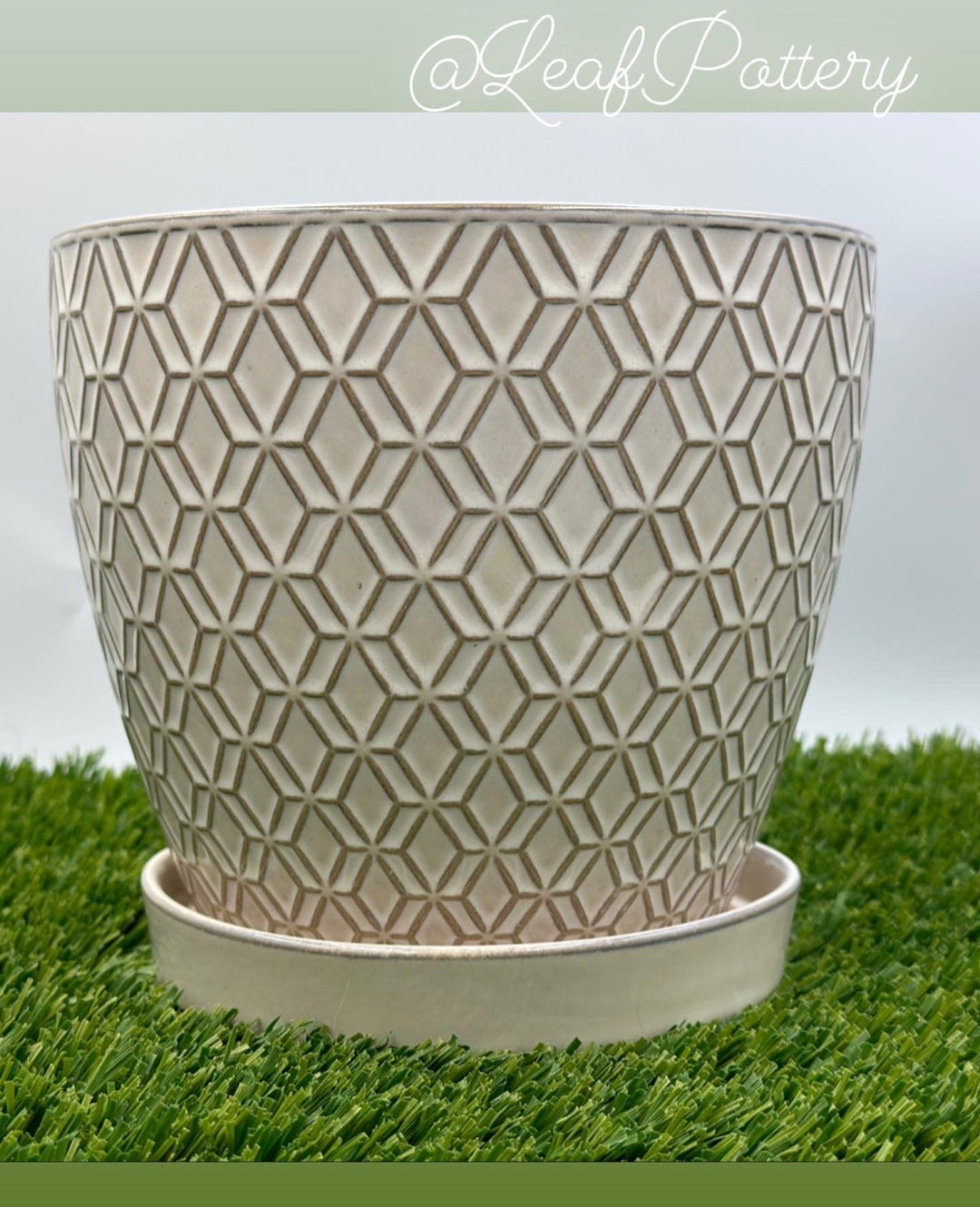 Cátedra Ceramic Planter Pot With Saucer Attached/beige - Etsy