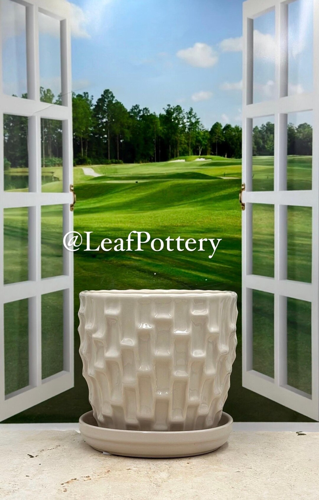 Monad Beige Ceramic planter Pot With Saucer Attached/planters and Pots ...