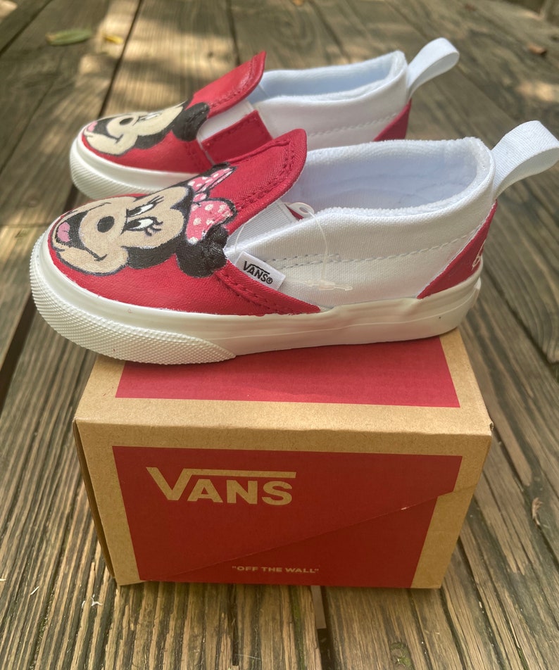 Mickey & Minnie Custom Vans - Etsy