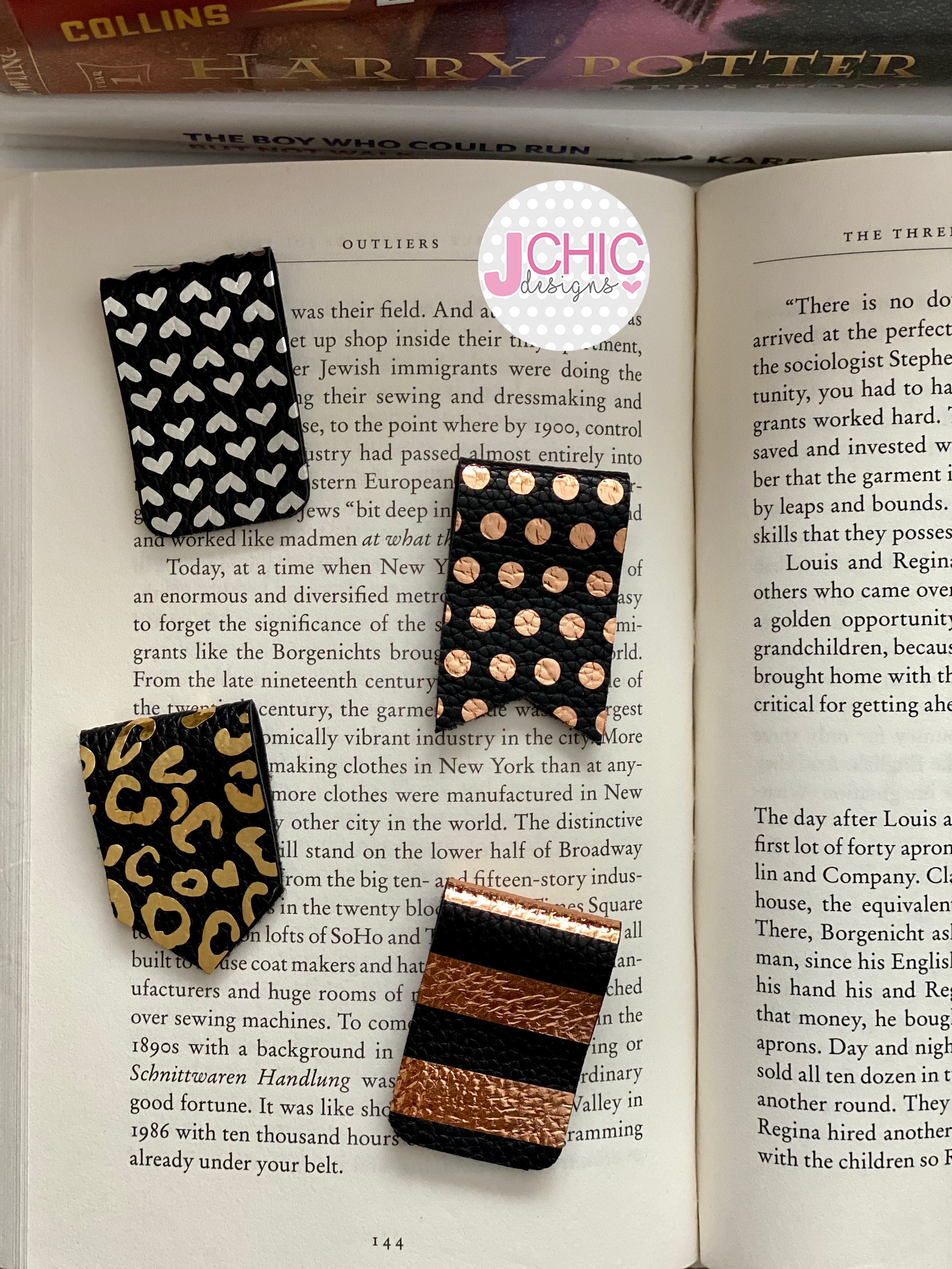 Set of 2 Magnetic Bookmarks Hold My Spot Pattern of Choice | Etsy