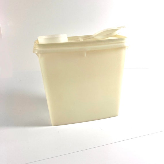 Tupperware Store & Pour Container Great Condition Vintage - Etsy