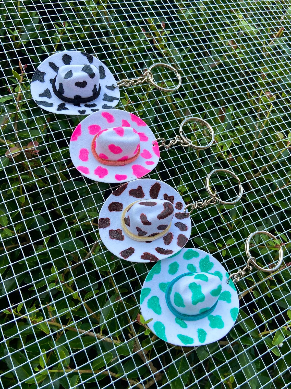 Mini Cowboy Hat Keychain - Etsy