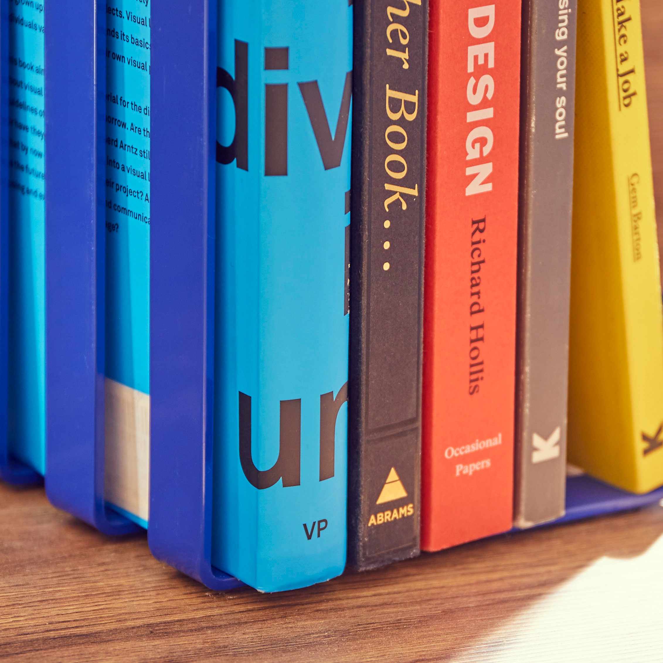 BOOKWORM Industrial Steel Bookends Bookstand Display - Etsy UK