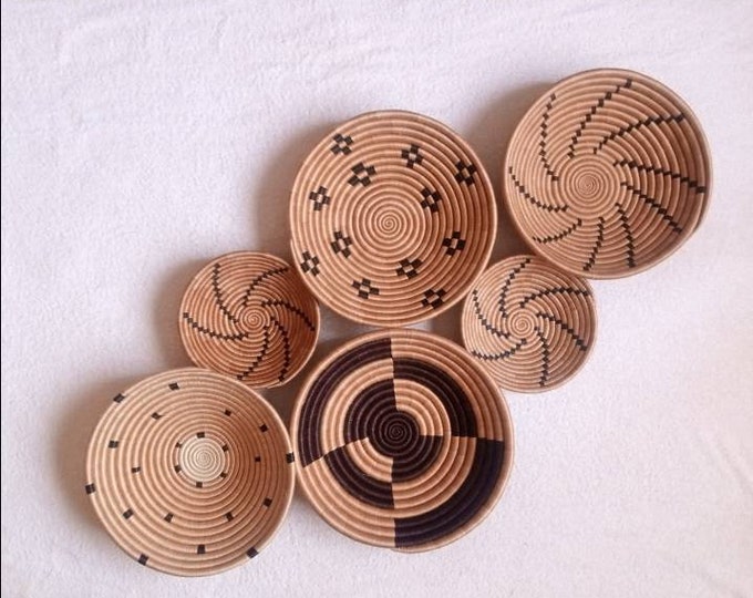 African Zulu Woven Embroidered Mats - Etsy Canada