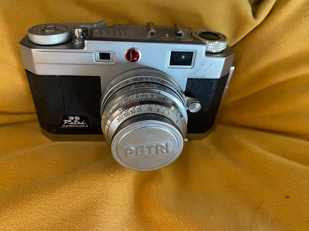 Vintage Petri Film Camera - Etsy