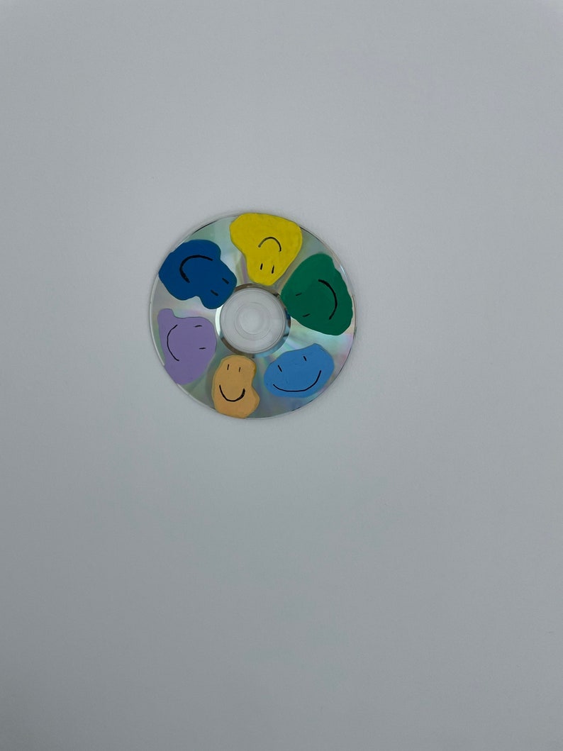 Smiley Face CD Wall Art/ Decor - Etsy