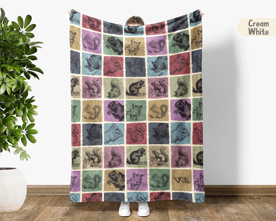 Squirrel Blanket Gift, Squirrel Lover Blanket, Vintage Chipmunk Blanket ...