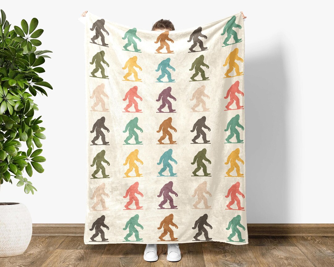 Bigfoot Gift Blanket, Vintage Bigfoot Lover Throw, Retro Sasquatch ...