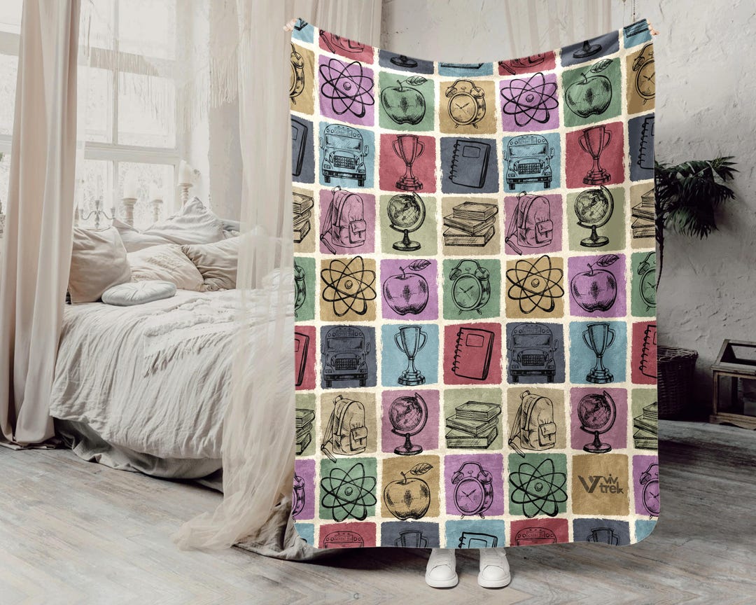 Back to School Blanket, Cozy Teacher Gift Throw, Cute Student Dorm ...