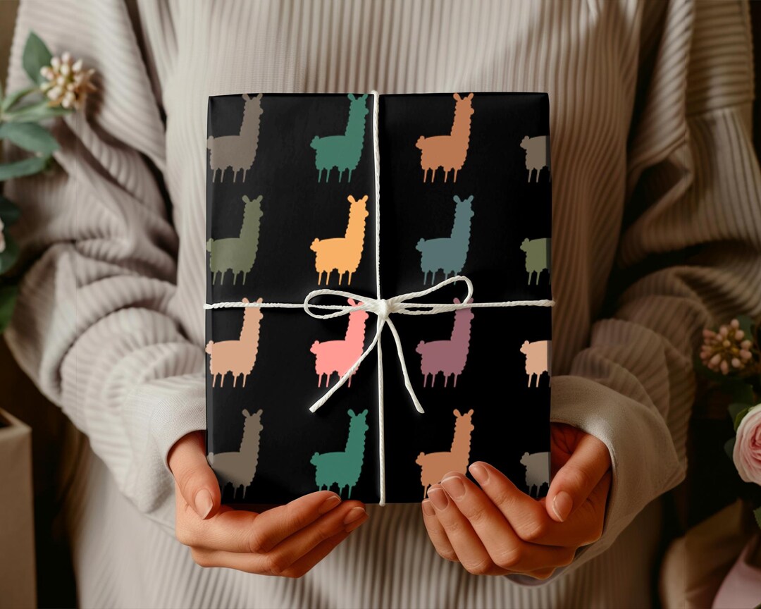 Llama Lover Wrapping Paper, Cute Alpaca Gift Wrap, Retro Animal Paper ...