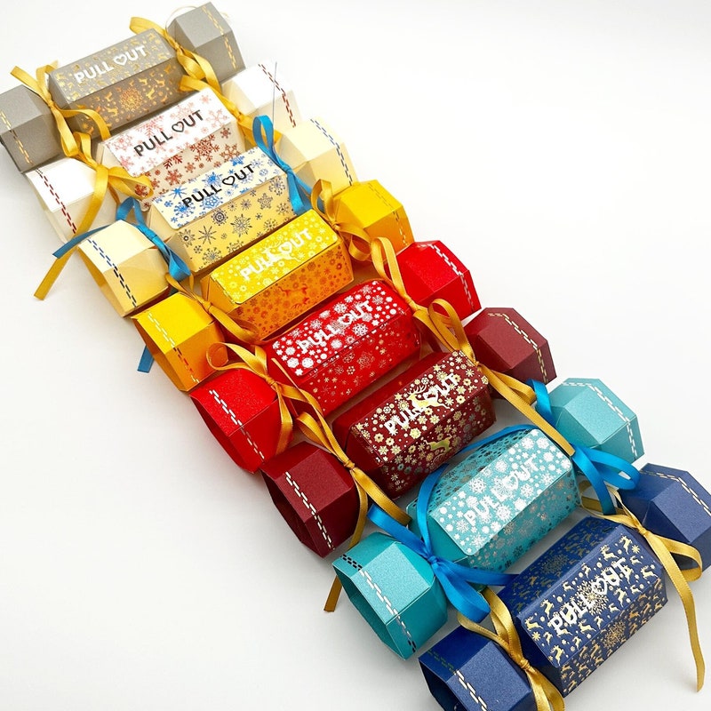 Surprise Exploding Gift Boxes - 60+ Gift Ideas for 2025