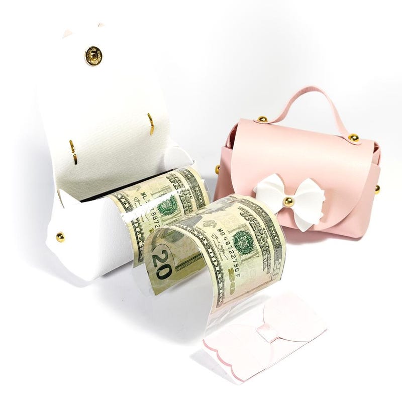 Money Pull Out Gift Box - 60+ Gift Ideas for 2026