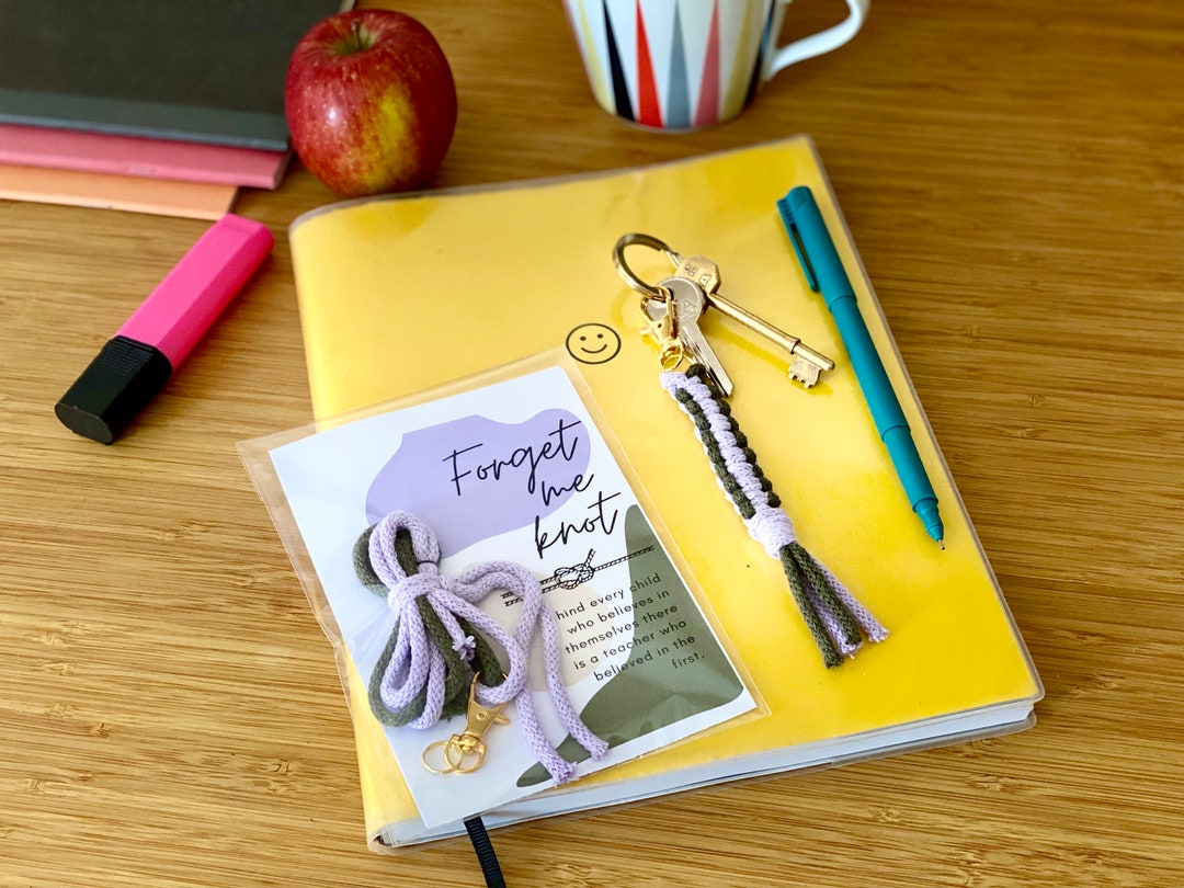 Teacher Gift Macrame Keychain DIY Kit, Small Key Ring Gift Box for ...