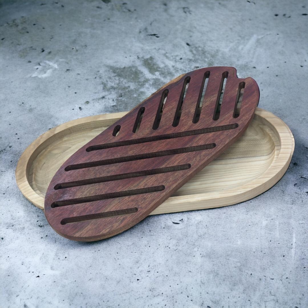 Handcrafted Breadboard With Crumb Tray - Etsy
