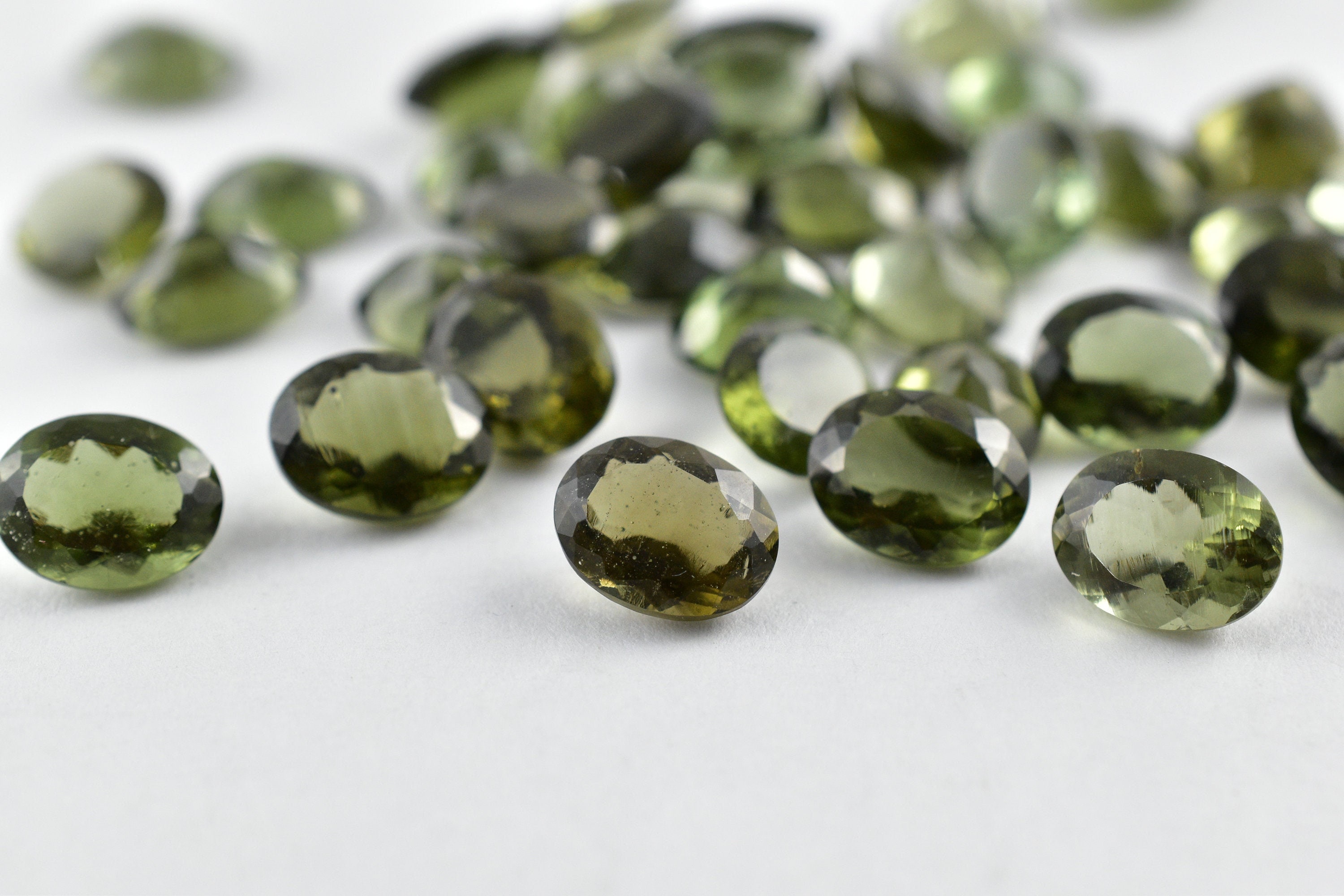 Faceted Moldavite 10x8 mm Oval Moldavite Genuine Moldavite | Etsy