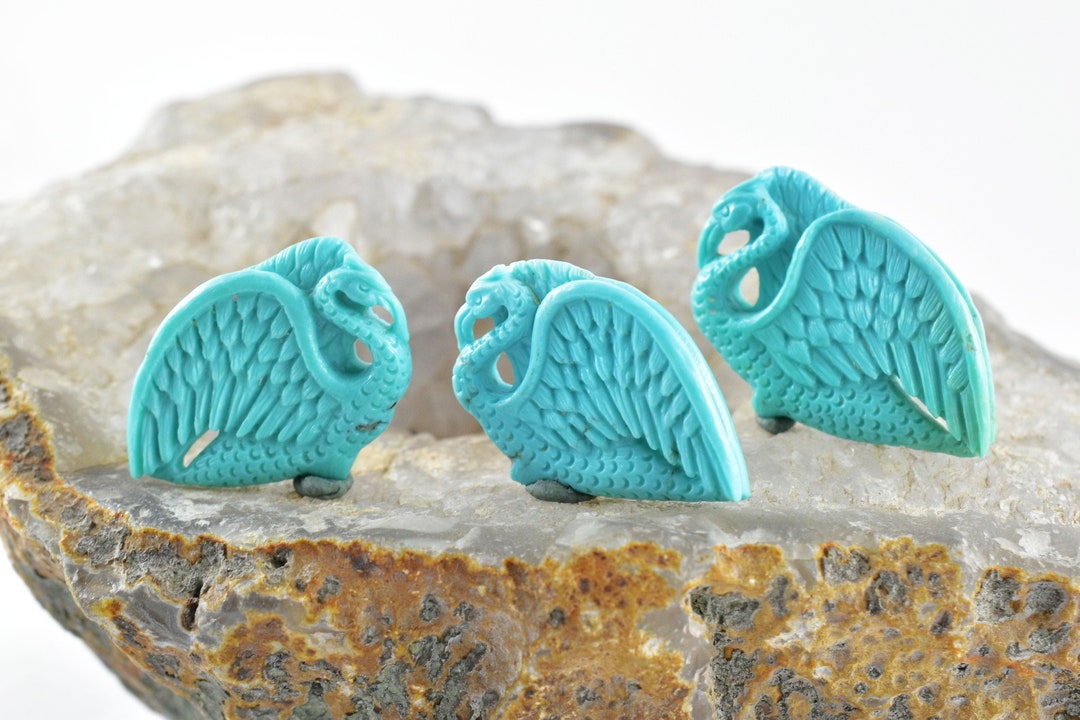 Sleeping Beauty Turquoise Carving Lot - 65.7 Carats of Beautifully ...