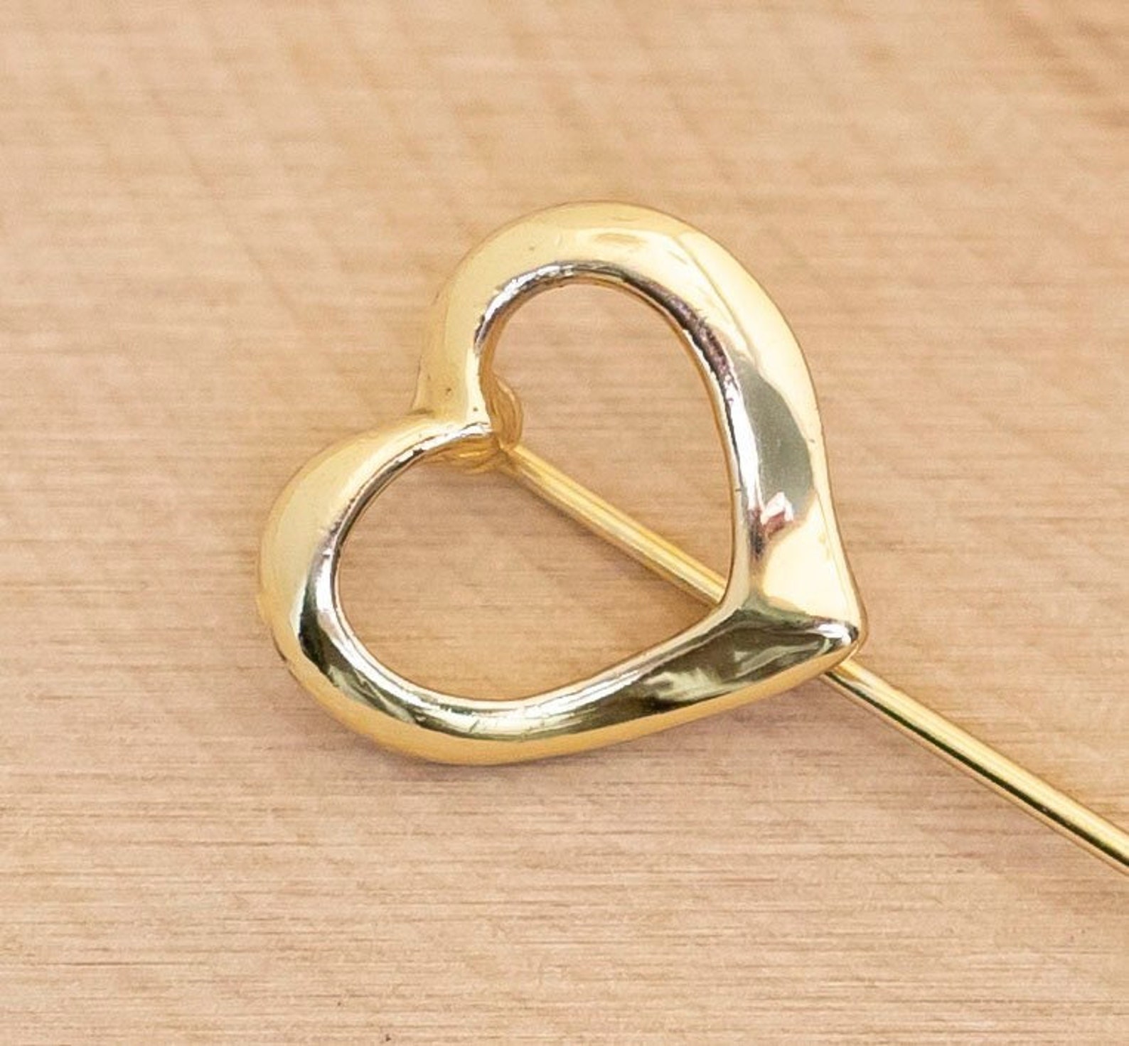 Vintage Gold Tone Hollow Heart Stick Pin - B9 - Etsy