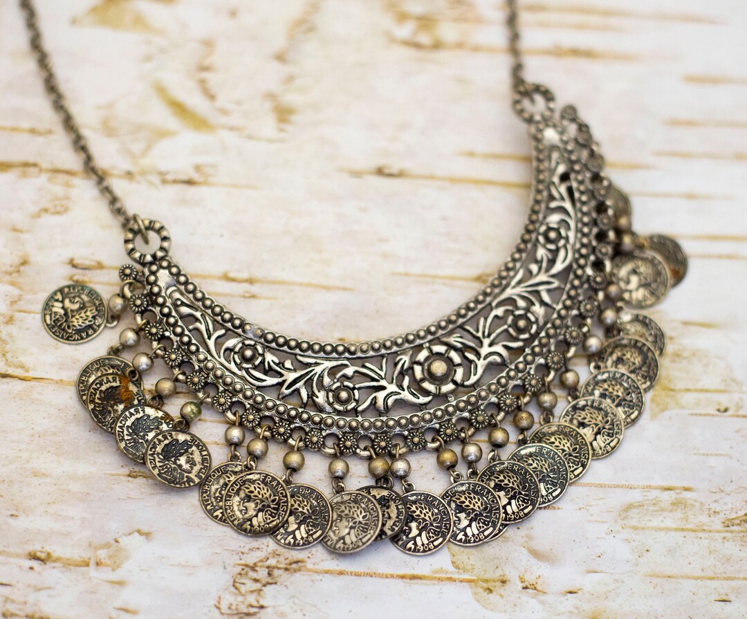 18 Inch, Vintage Medieval Dangling Coins Silver Tone Bib Necklace BW1 ...